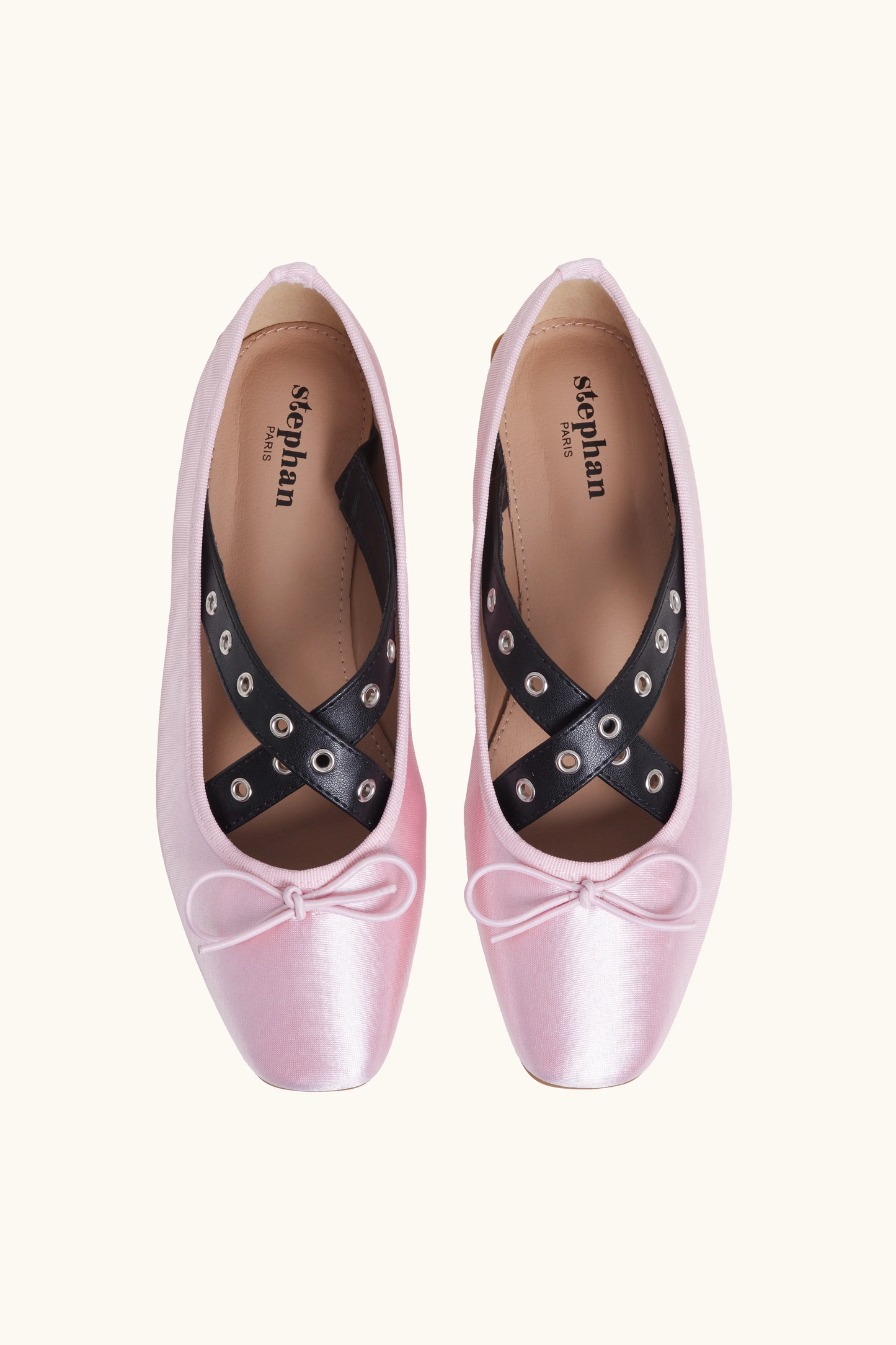 Ballerines à brides croisées et détail œillets – Stephan Paris